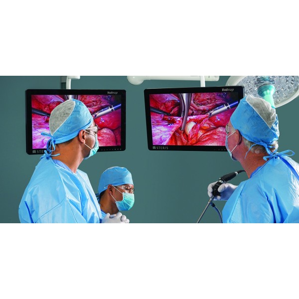 STERIS Vividimage® 31" 4K Surgical Display